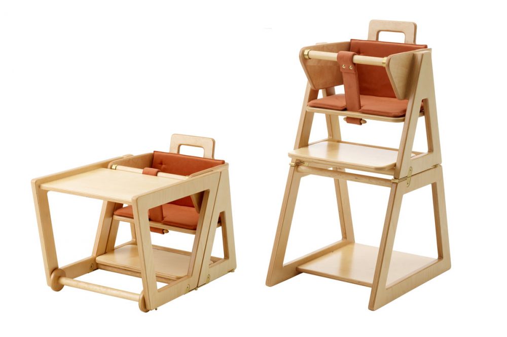 Højstol til babyer der kan laves om til babystol med legebord
